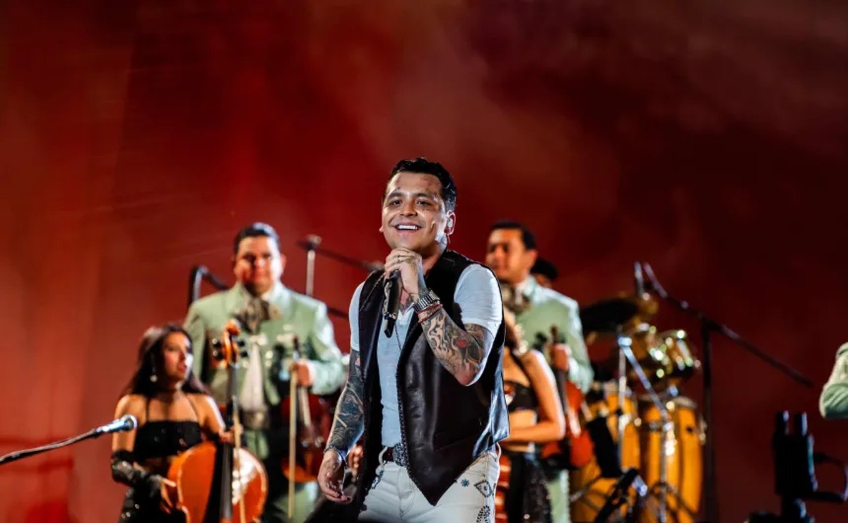 Christian Nodal presenta su más esperado “Pal´Cora EP Parte 01”